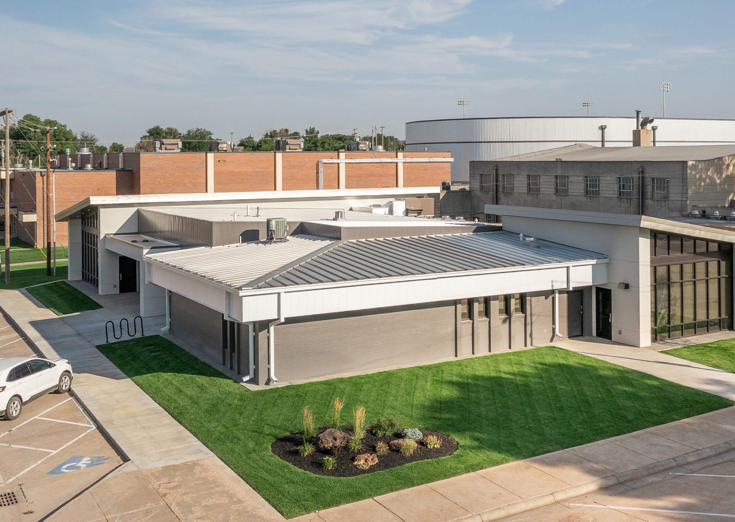 Hamilton County Library - Wiens & Company Construction